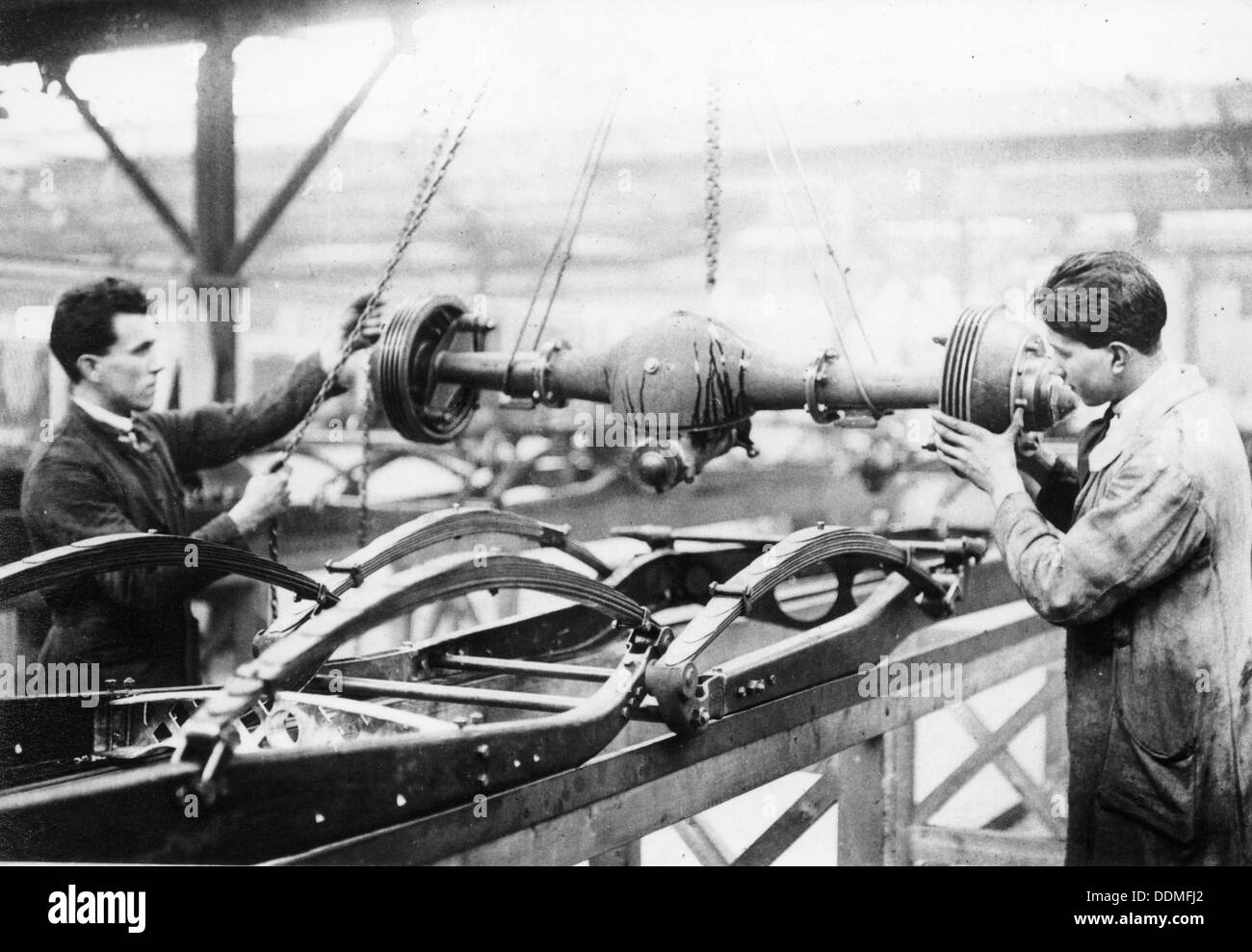 1920s factory work hi-res stock photography and images - Alamy