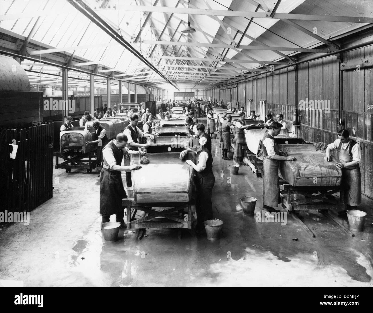 1920s car painting hi-res stock photography and images - Alamy