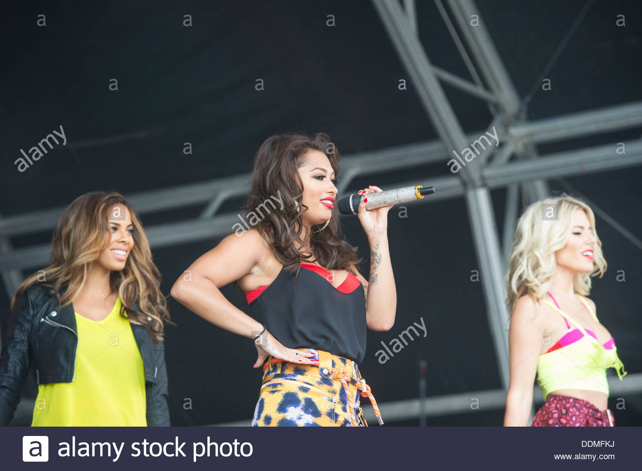 The Saturdays Band Stock Photos & The Saturdays Band Stock Images - Alamy