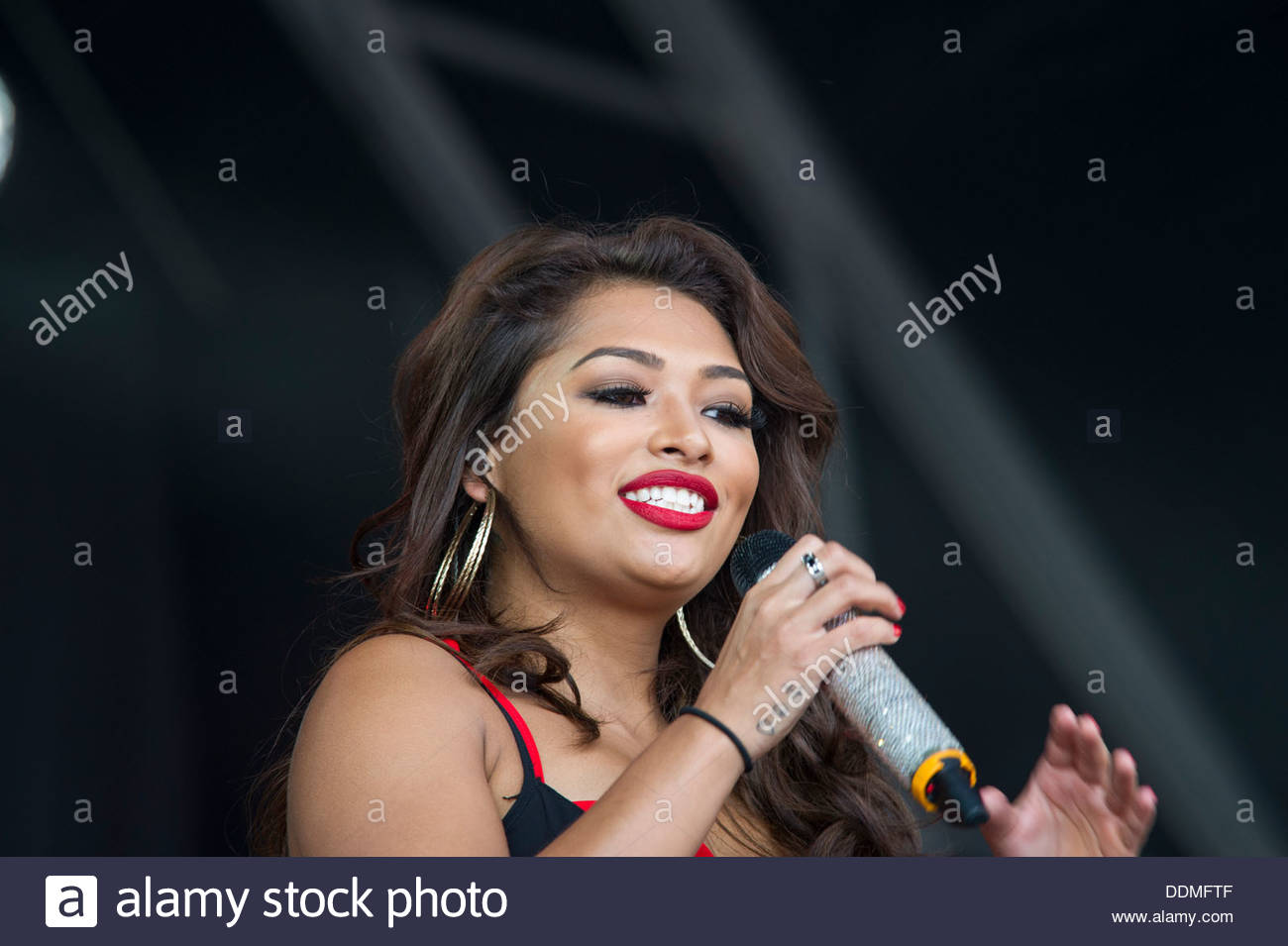 The Saturdays Band Stock Photos & The Saturdays Band Stock Images - Alamy
