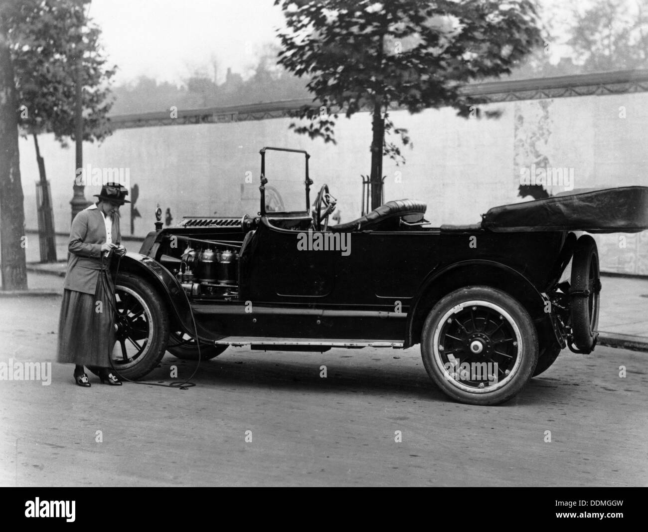 1914 cadillac hi-res stock photography and images - Alamy