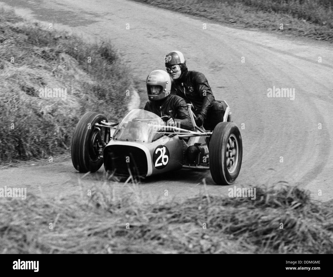 Three wheeled passenger vehicle hi-res stock photography and images - Alamy