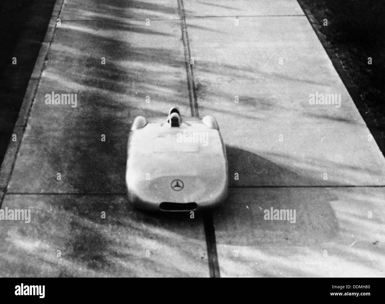 Streamliner hi-res stock photography and images - Alamy