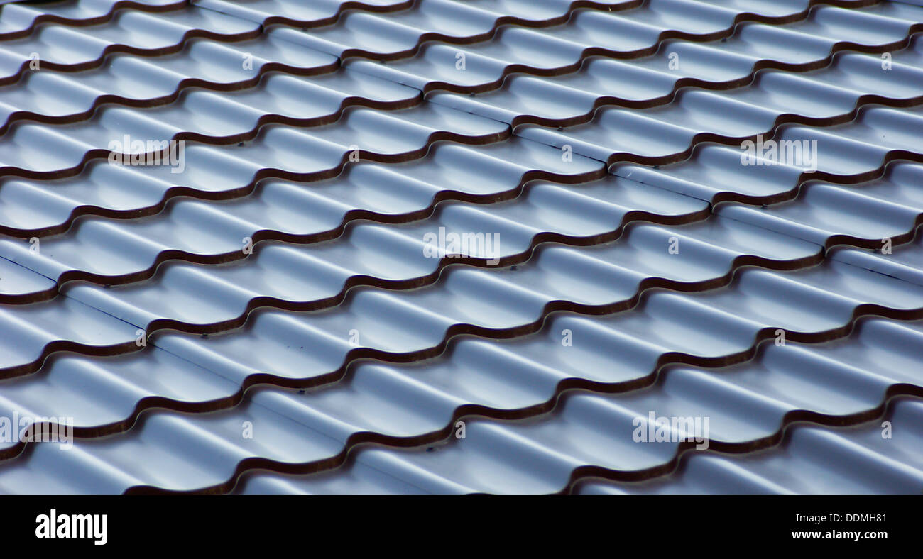 Metal roof tile hi-res stock photography and images - Alamy