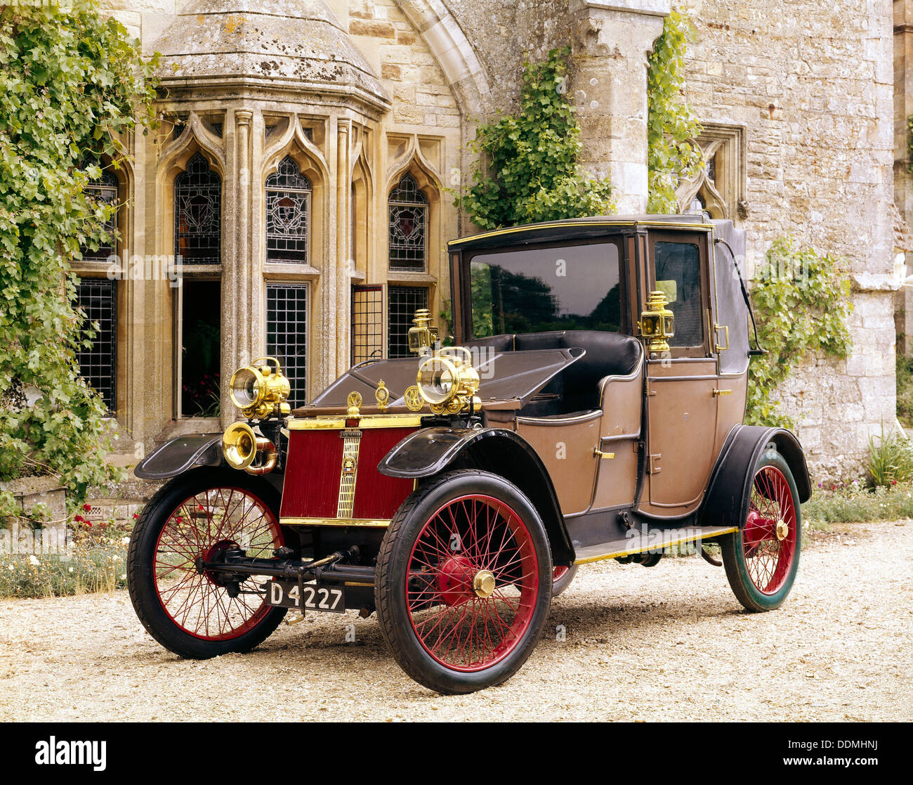 1908 Lanchester. Artist: Unknown Stock Photo - Alamy