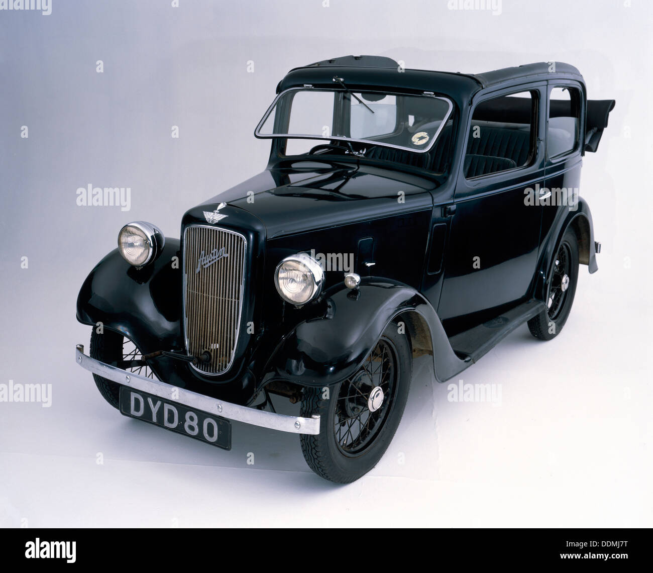 Austin seven pearl cabriolet hi-res stock photography and images - Alamy