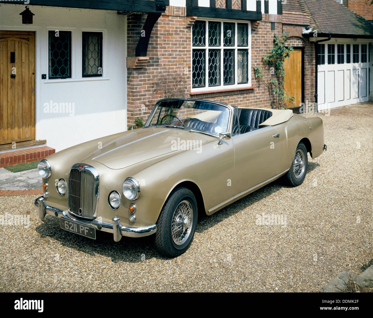 1963 alvis car parked on hi-res stock photography and images - Alamy
