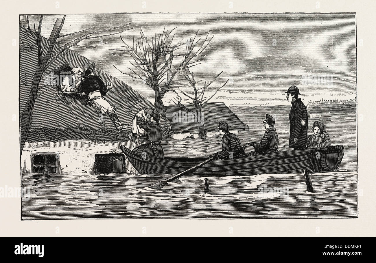 RESCUING A FAMILY FROM THE ROOF OF THEIR HOUSE, MOGILA, GALICIA, SPAIN ...