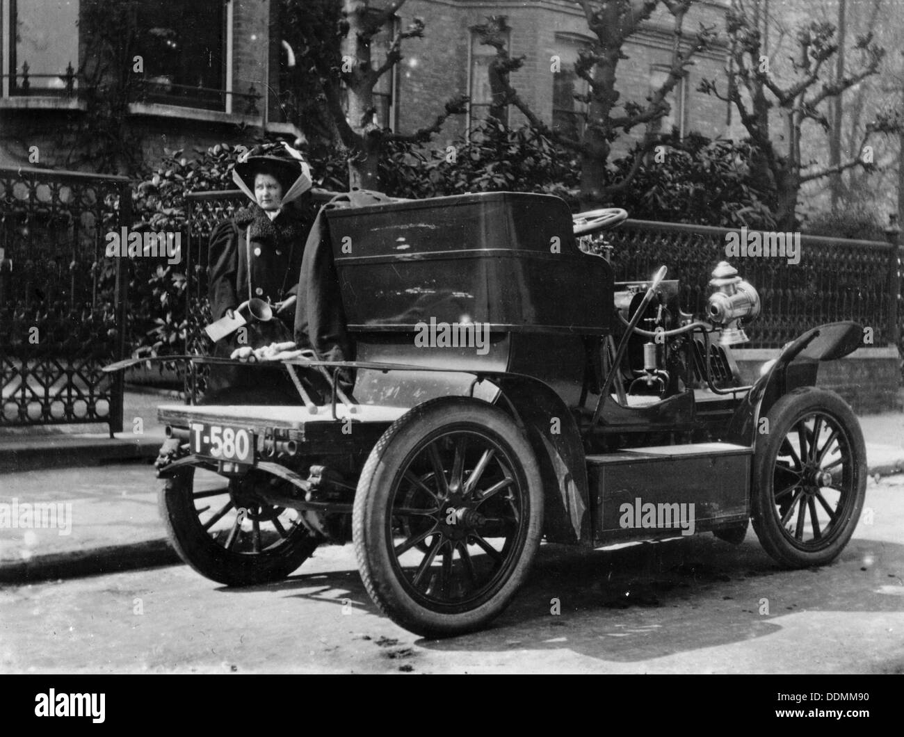 1904 car hi-res stock photography and images - Alamy