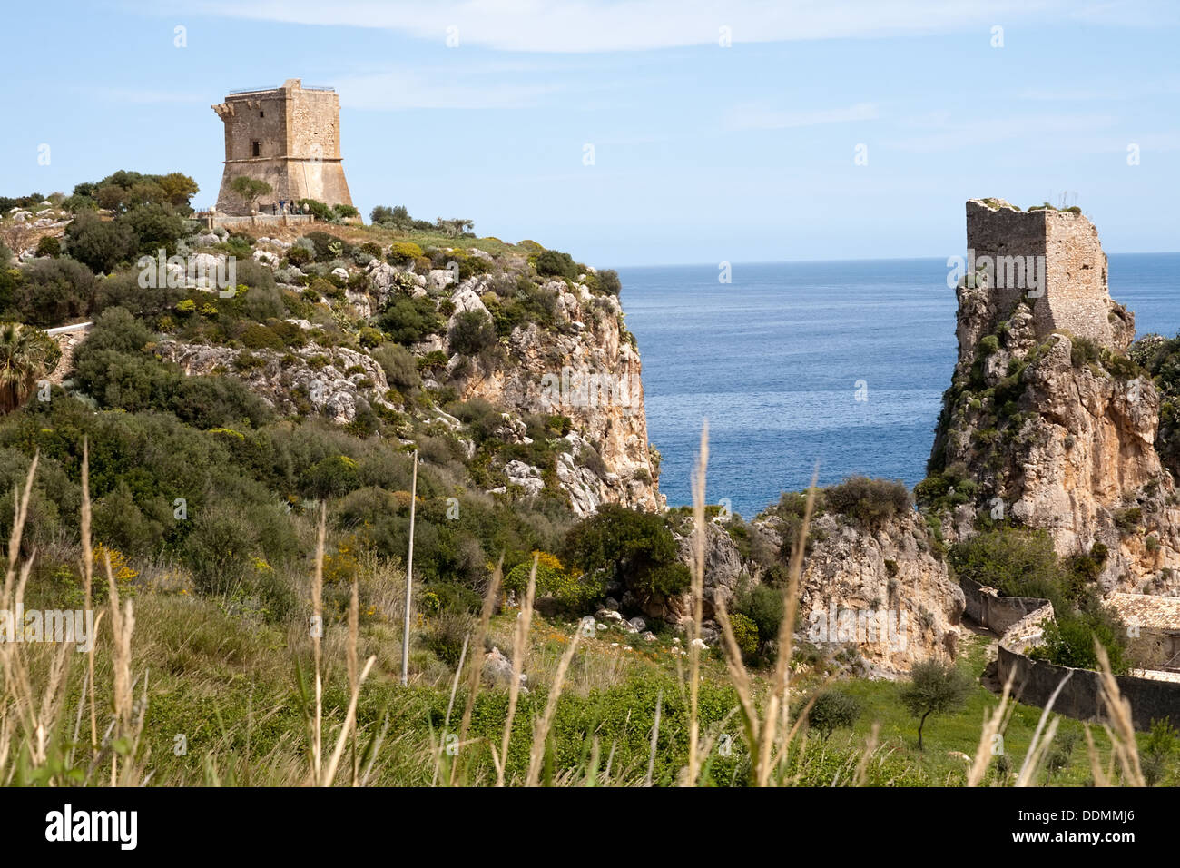 Two rock towers hi-res stock photography and images - Alamy