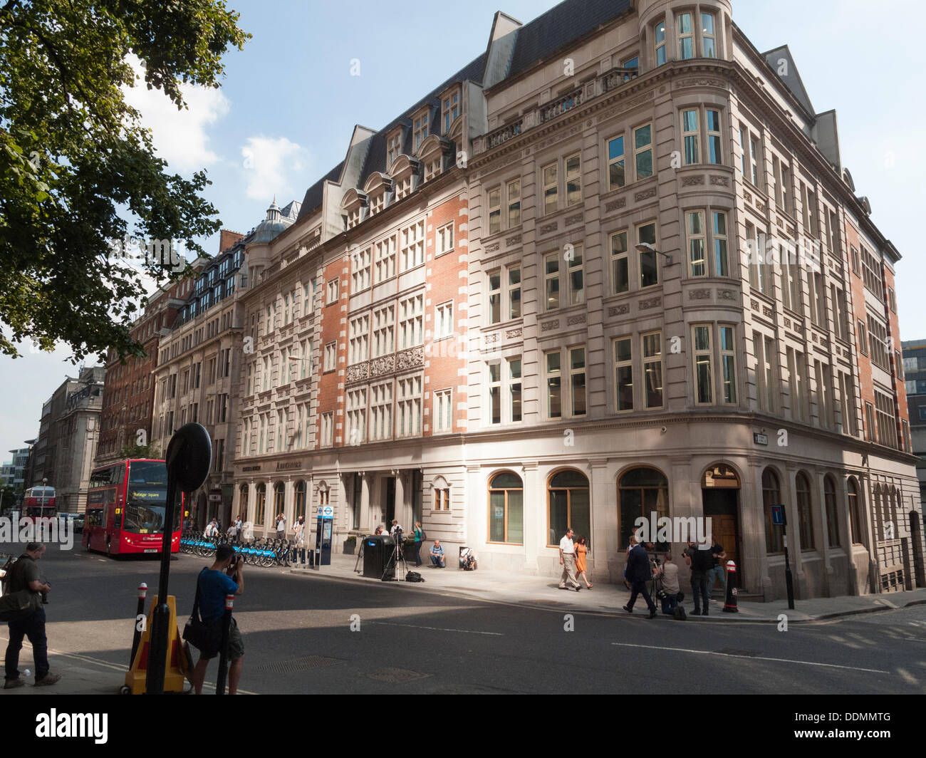 4 September 2013: Sunlight reflecting from the concave face of the new ...