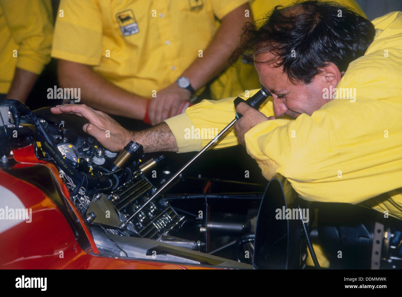 Mechanic 1980s hi-res stock photography and images - Alamy