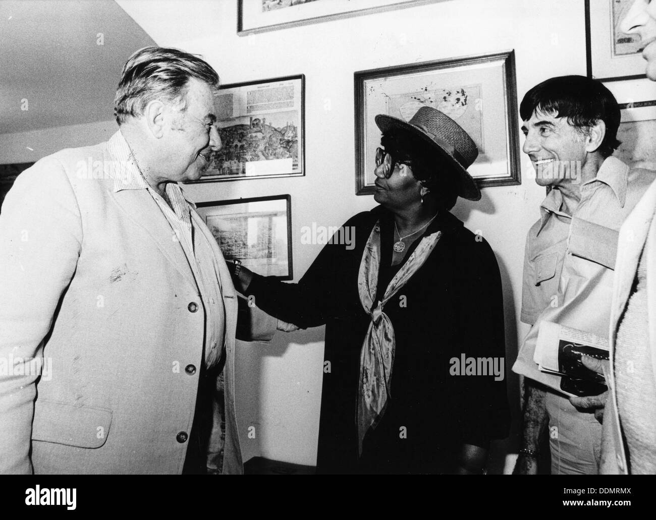 Pearl bailey hi-res stock photography and images - Alamy