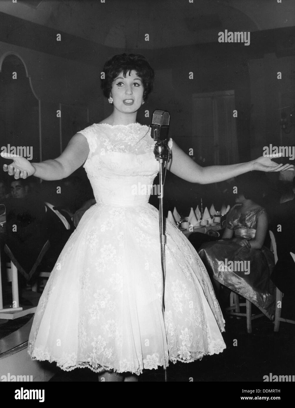 Alma Cogan (1932-1966), British singer. Artist: Unknown Stock Photo - Alamy