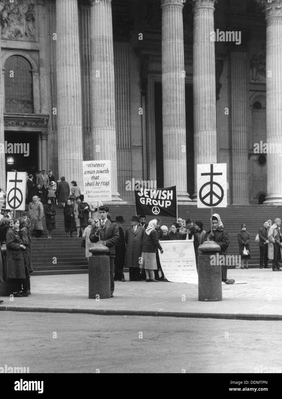 Cnd poster 1960s hi-res stock photography and images - Alamy