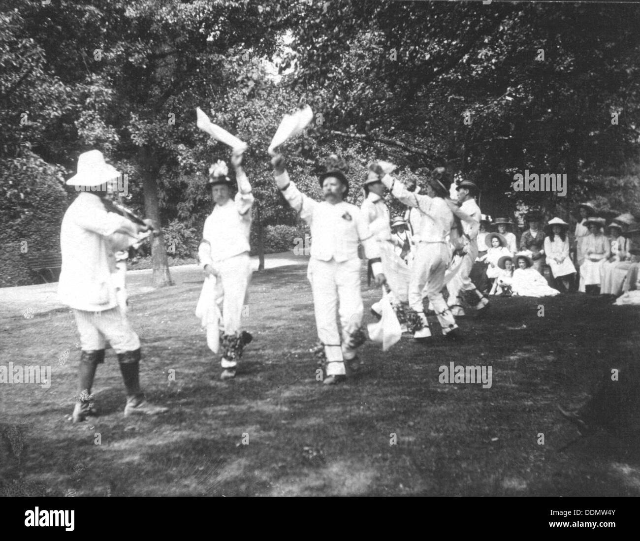 Morris jig dance hi-res stock photography and images - Alamy