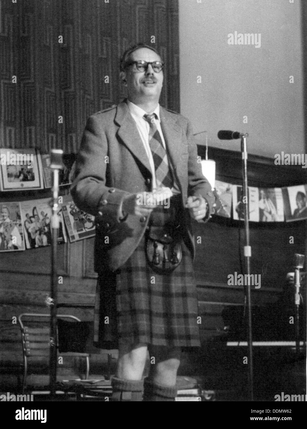 Hamish Henderson, Cecil Sharp House, London, late 1950s-early 1960s ...