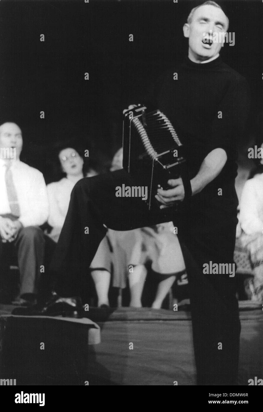 Bob roberts singer hi-res stock photography and images - Alamy