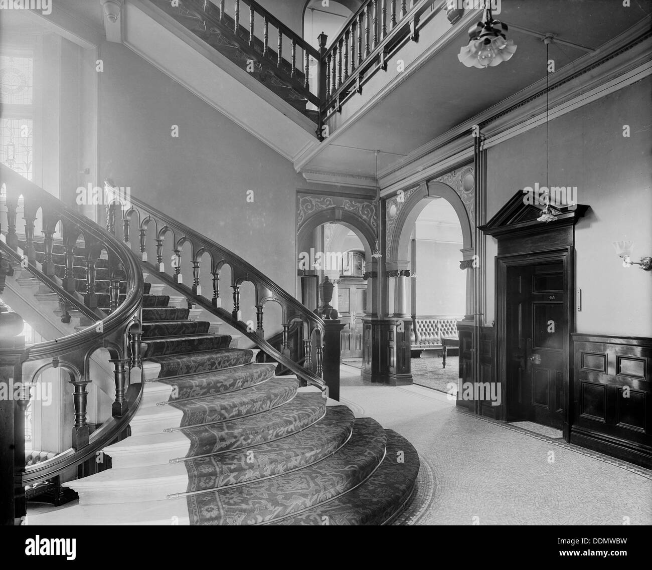 The cecil hotel interior Black and White Stock Photos & Images - Alamy