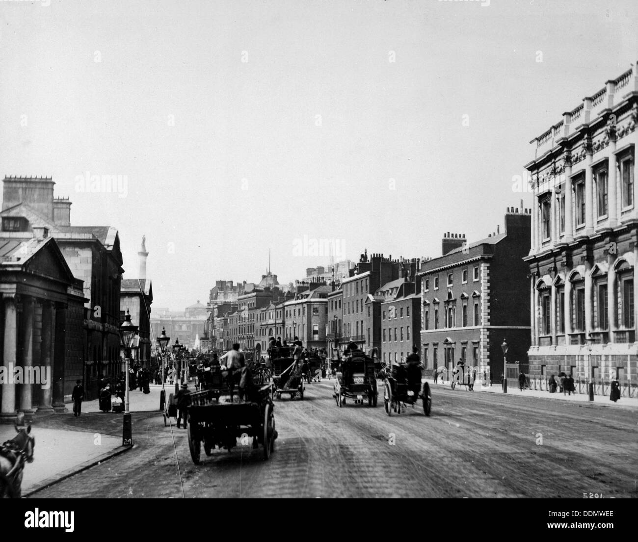 London 19th century street Black and White Stock Photos & Images - Alamy