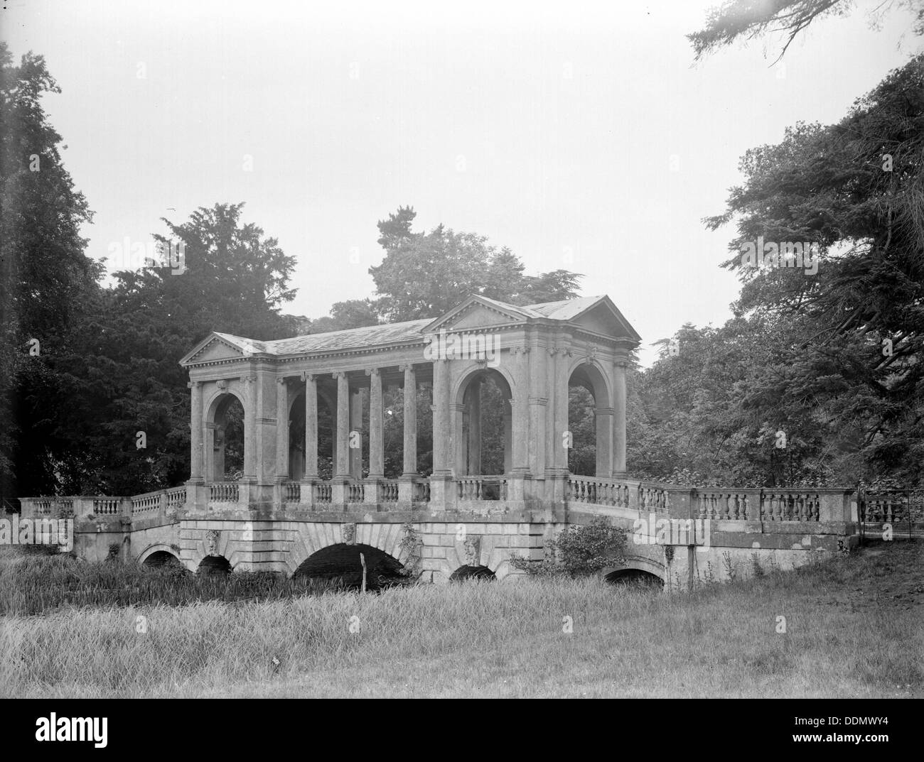 Nathaniel lloyd hi-res stock photography and images - Alamy