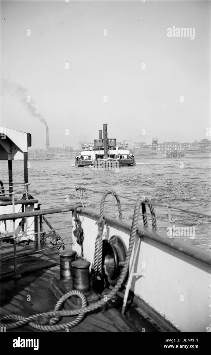 Ferry smoke Black and White Stock Photos & Images - Alamy