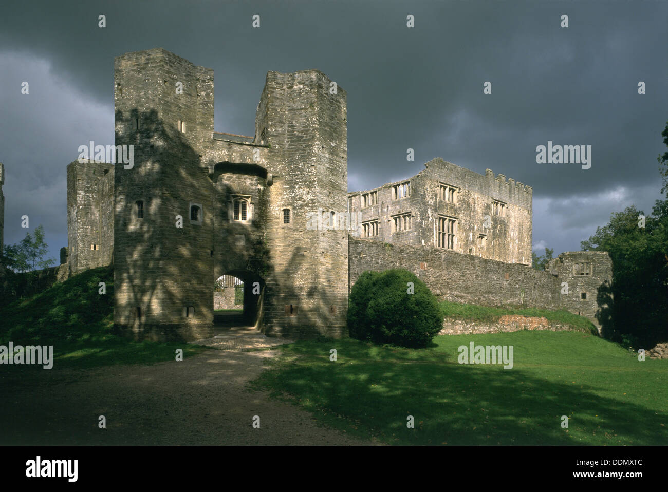 Berry Pomeroy Castle, Devon, 1995. Artist: J Bailey Stock Photo - Alamy