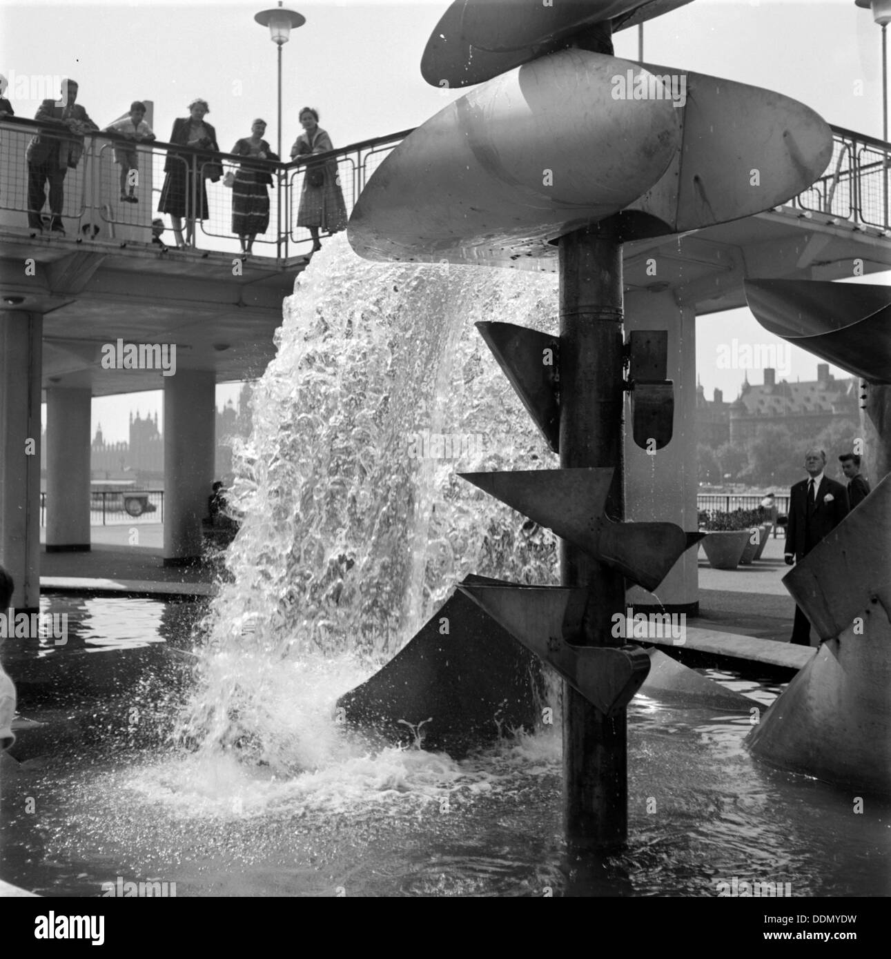 Water feature in Jubilee Gardens, South Bank, London, c1951-c1965 ...