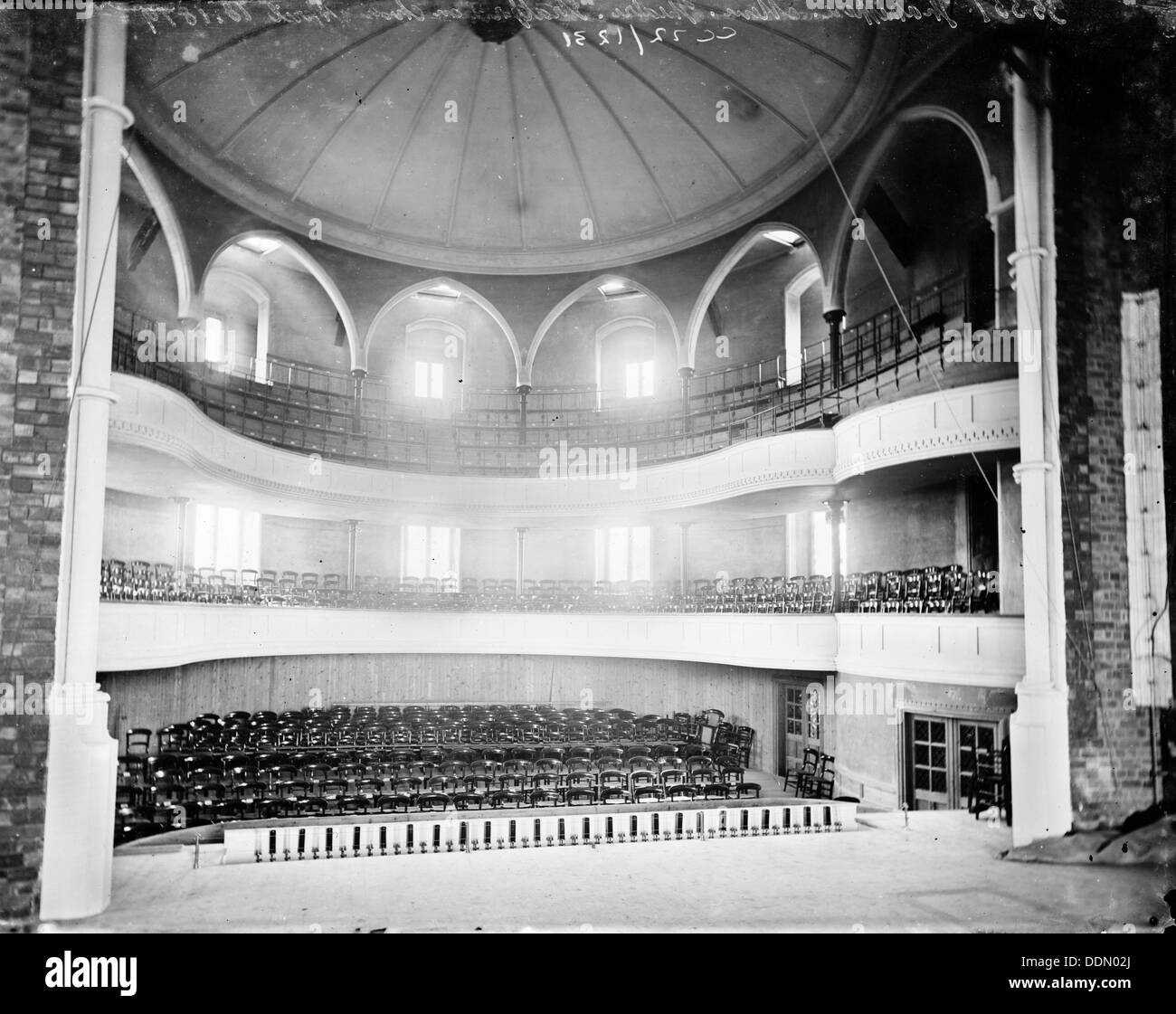 Shakespeare memorial theatre hi-res stock photography and images - Alamy