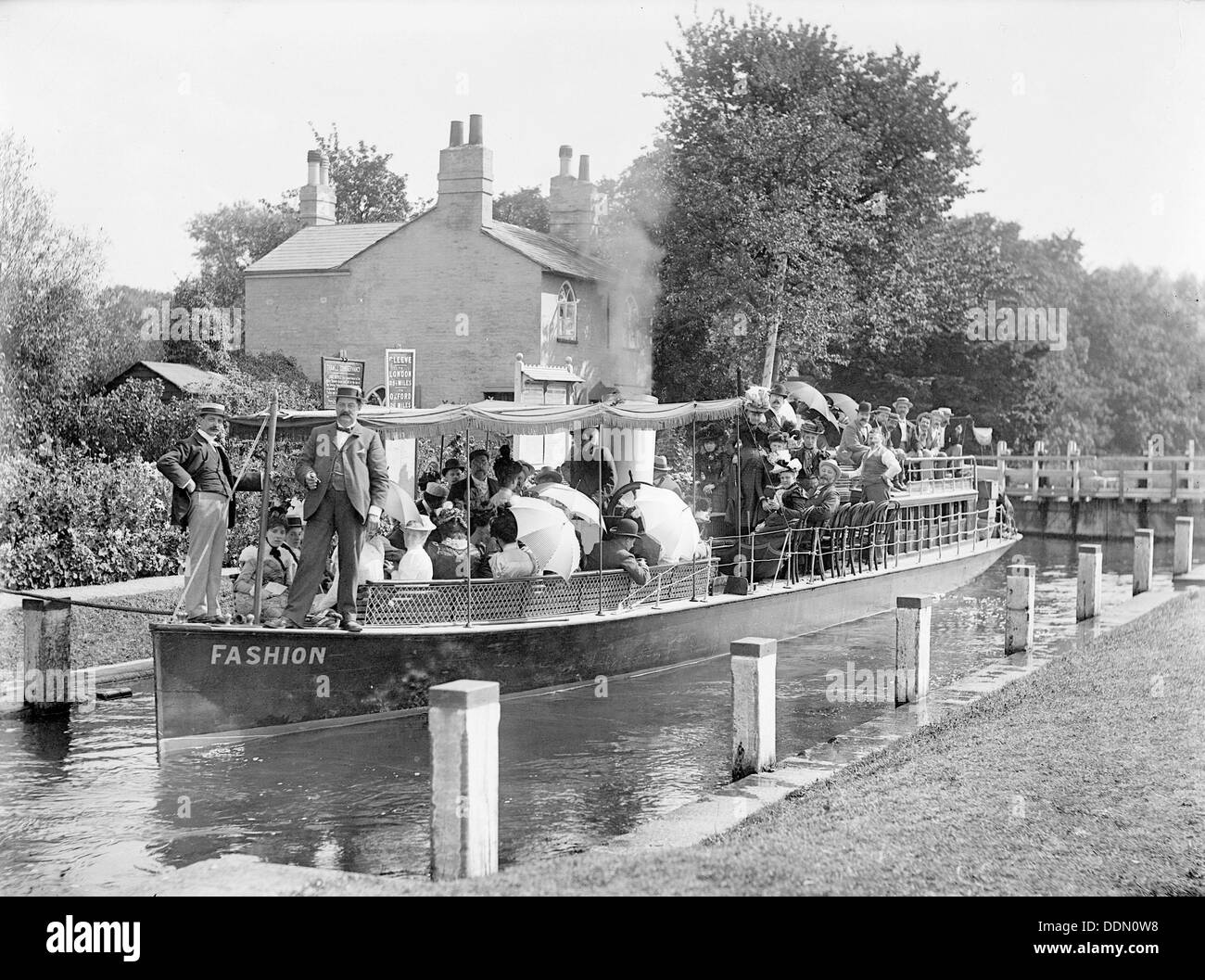 Henry lock hi-res stock photography and images - Alamy