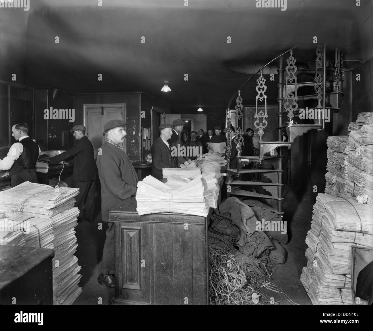1920s mail man hi-res stock photography and images - Alamy