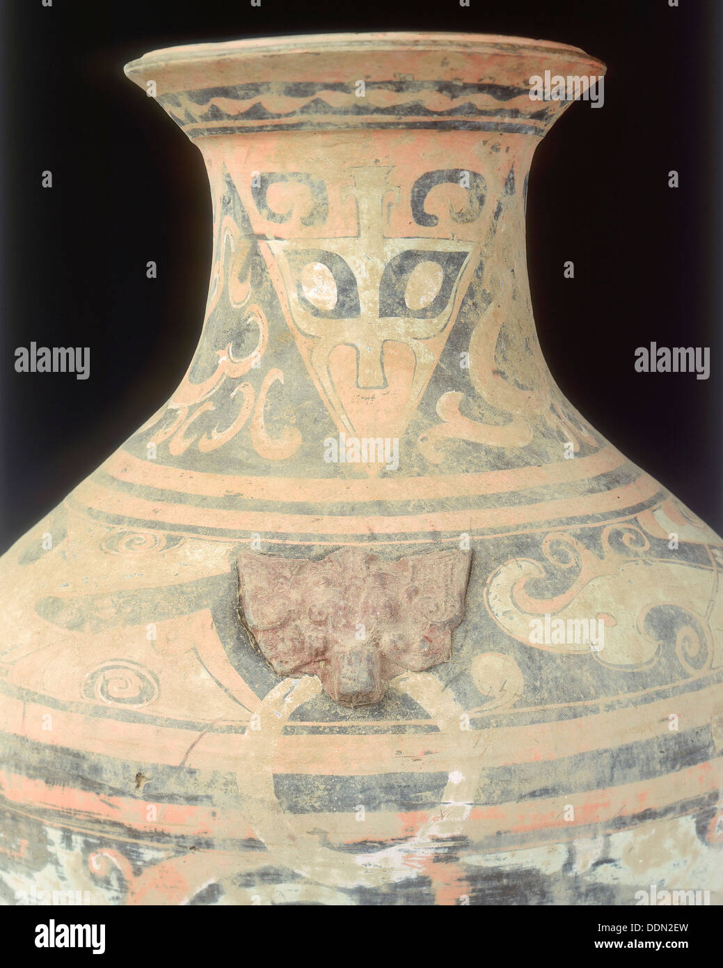 Han dynasty pottery hi-res stock photography and images - Alamy