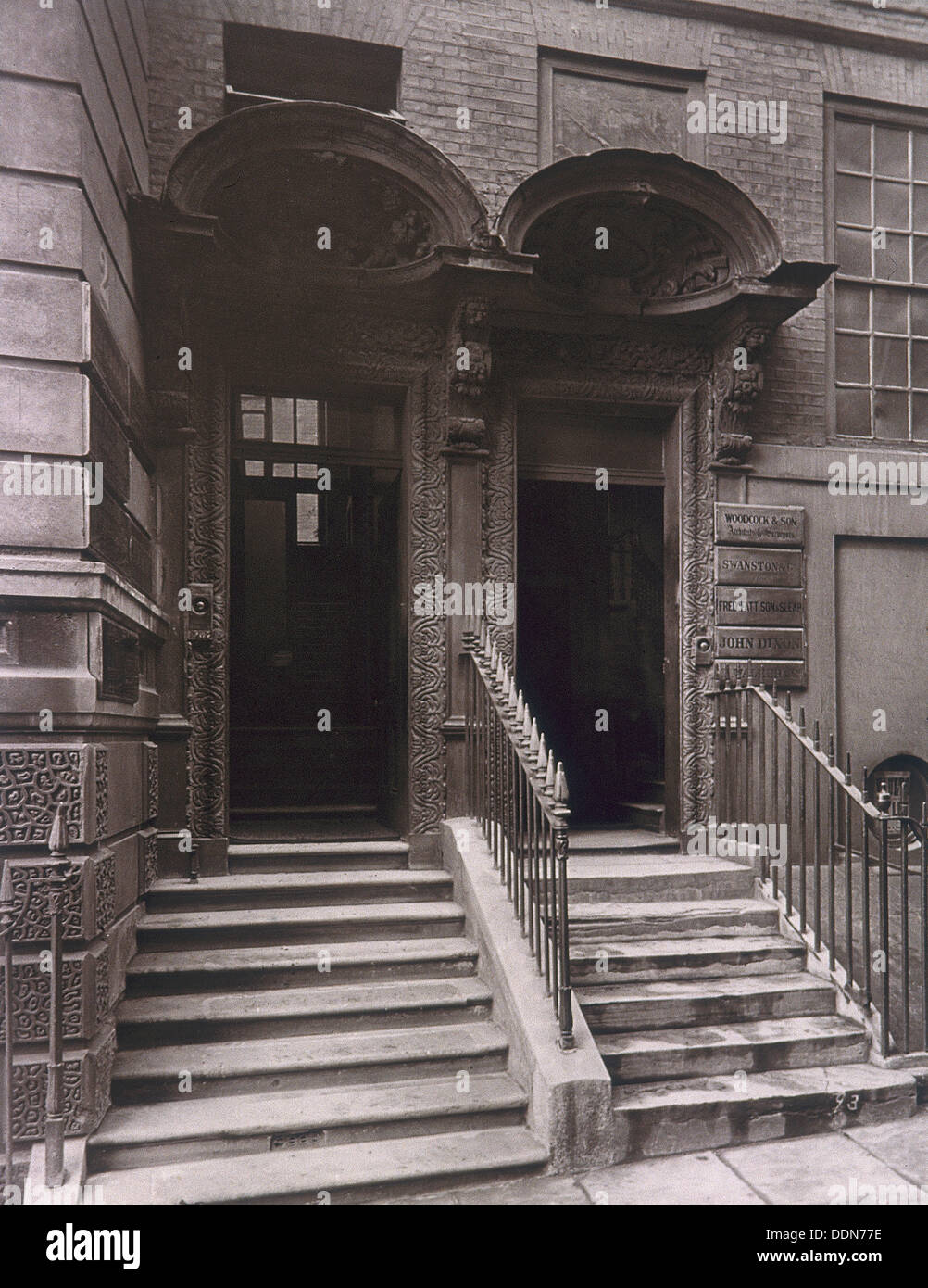 Architecture of london 1884 hi-res stock photography and images - Alamy