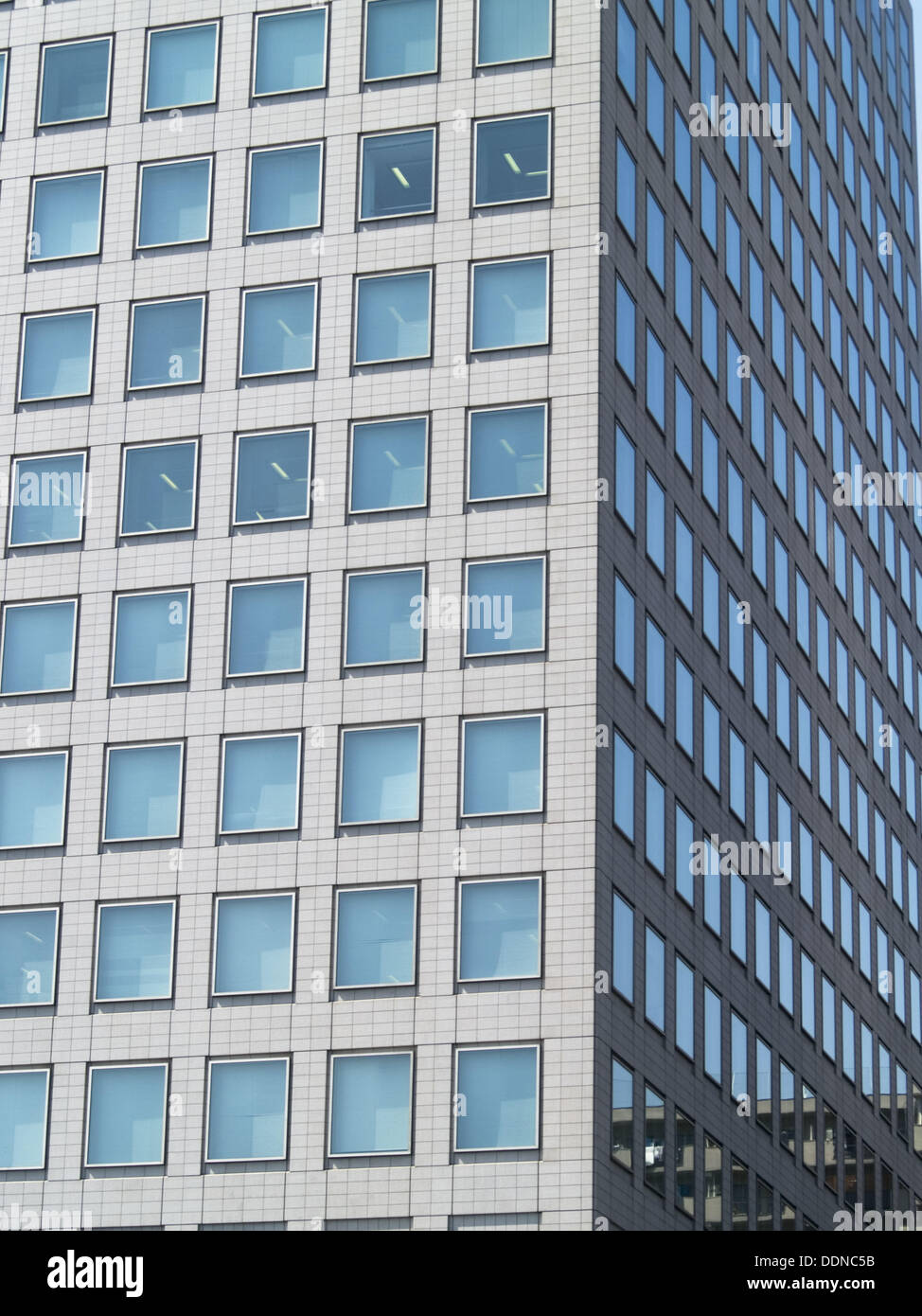 Facades of japanese buildings in tokyo hi-res stock photography and ...