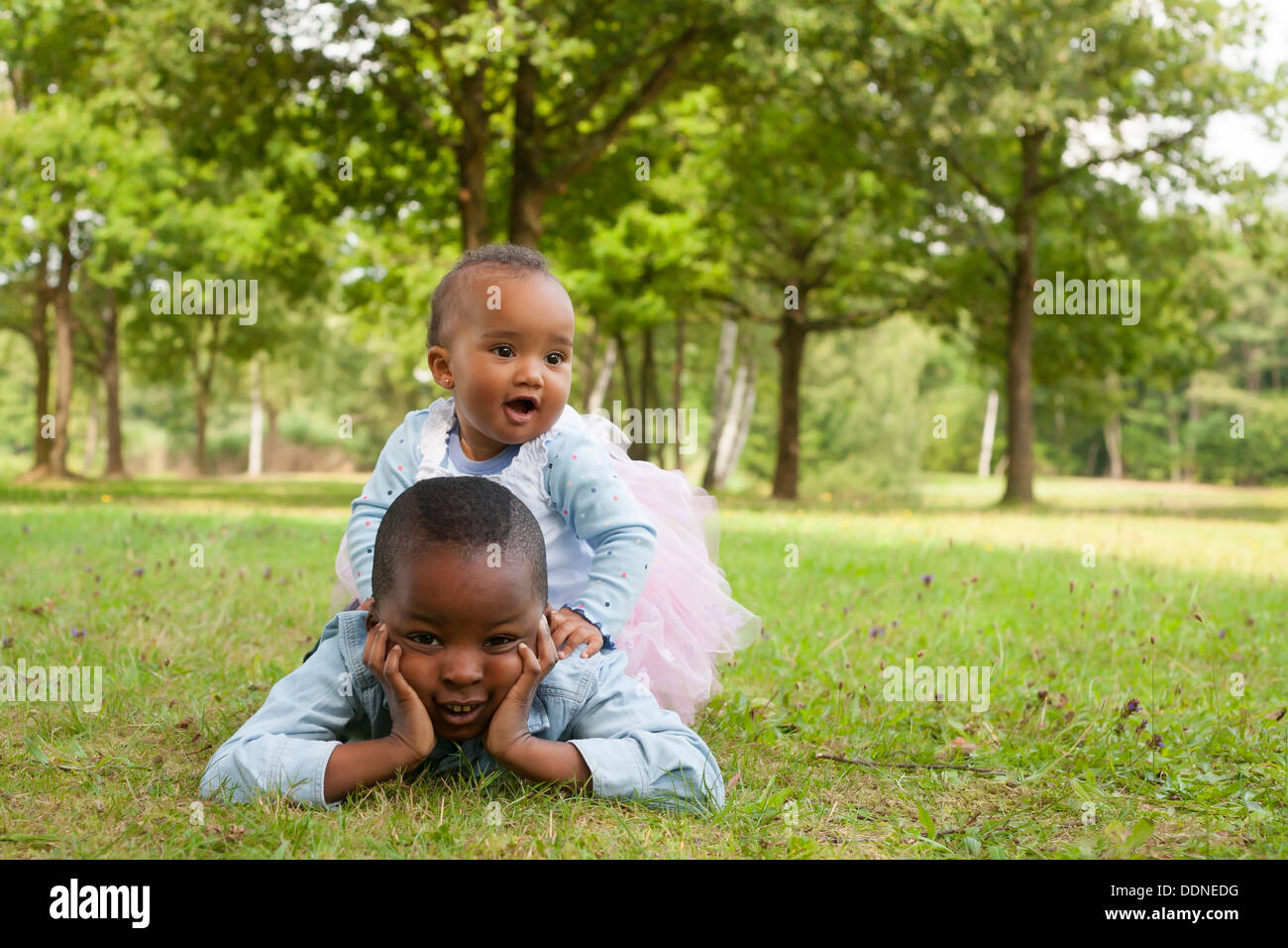 Happy children in nature hi-res stock photography and images - Alamy