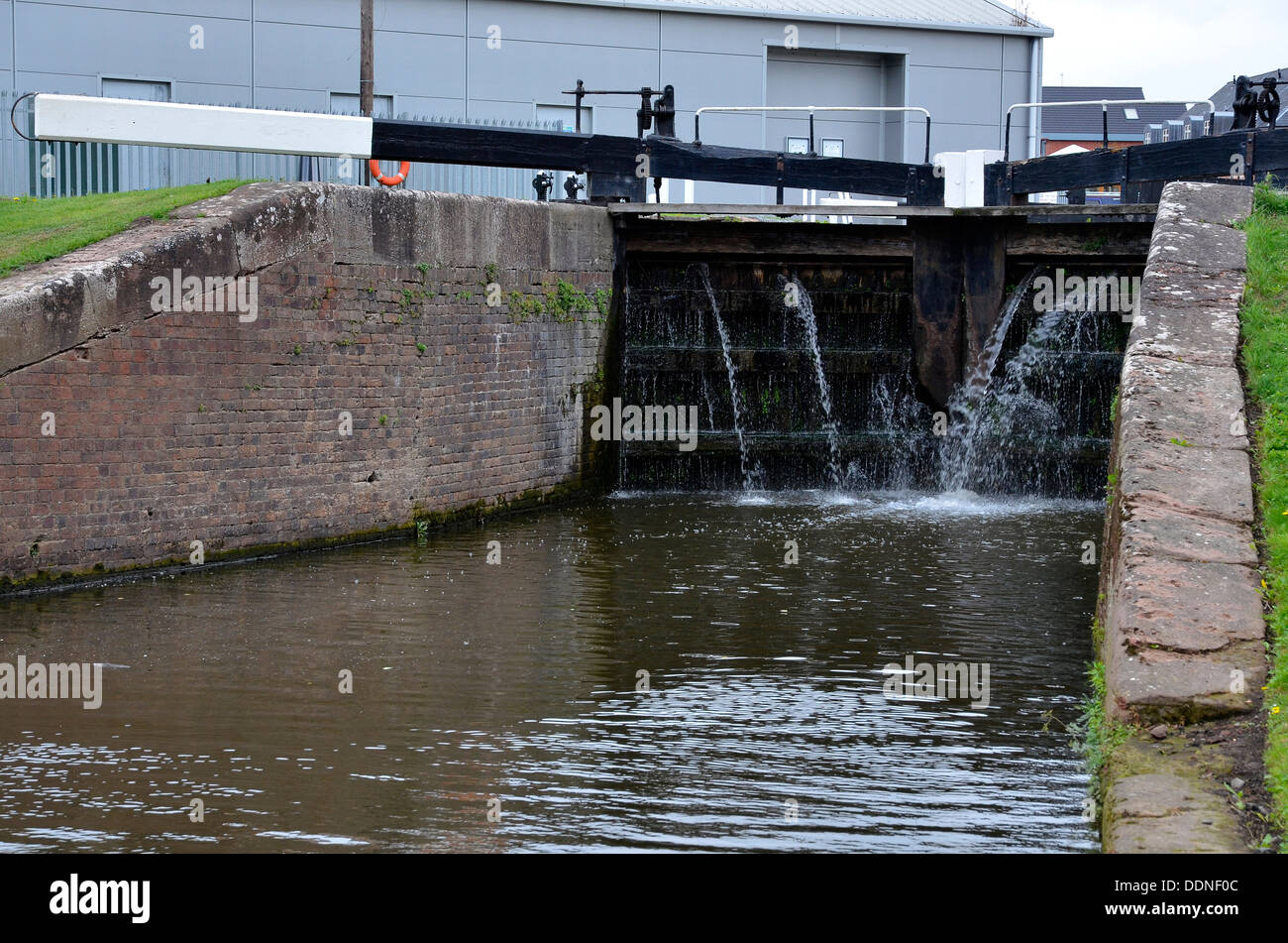 Gates of Diglis wide-beam lock No 2 below Diglis basin, Worcester and ...