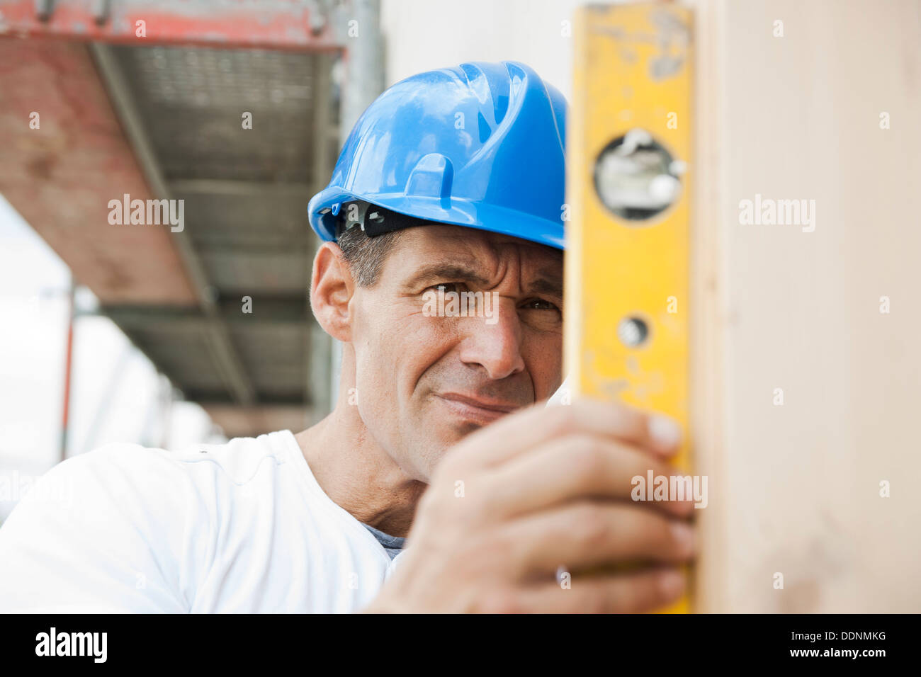 Construction workers working on top hi-res stock photography and images ...