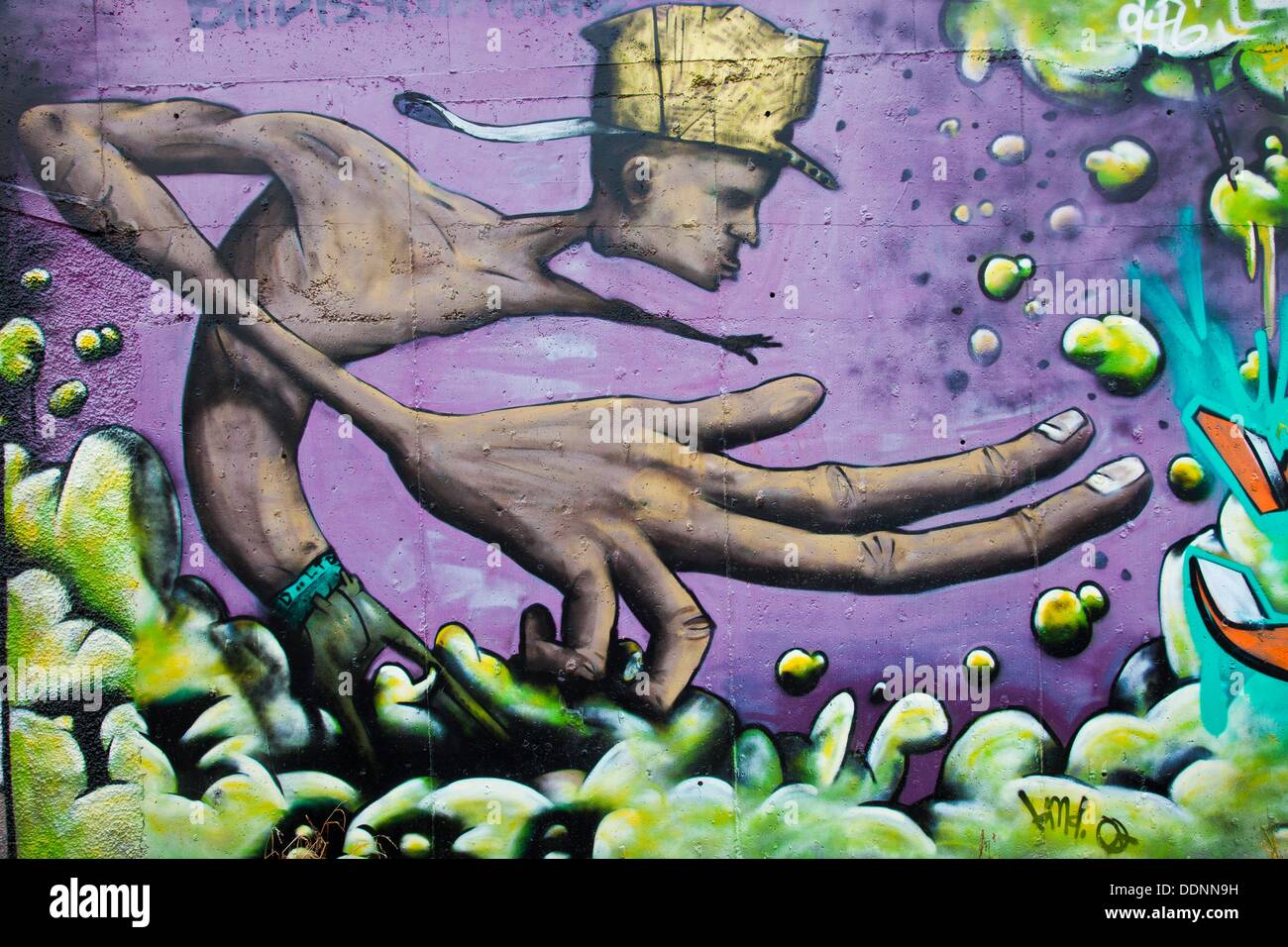 Street art and graffiti hi-res stock photography and images - Alamy