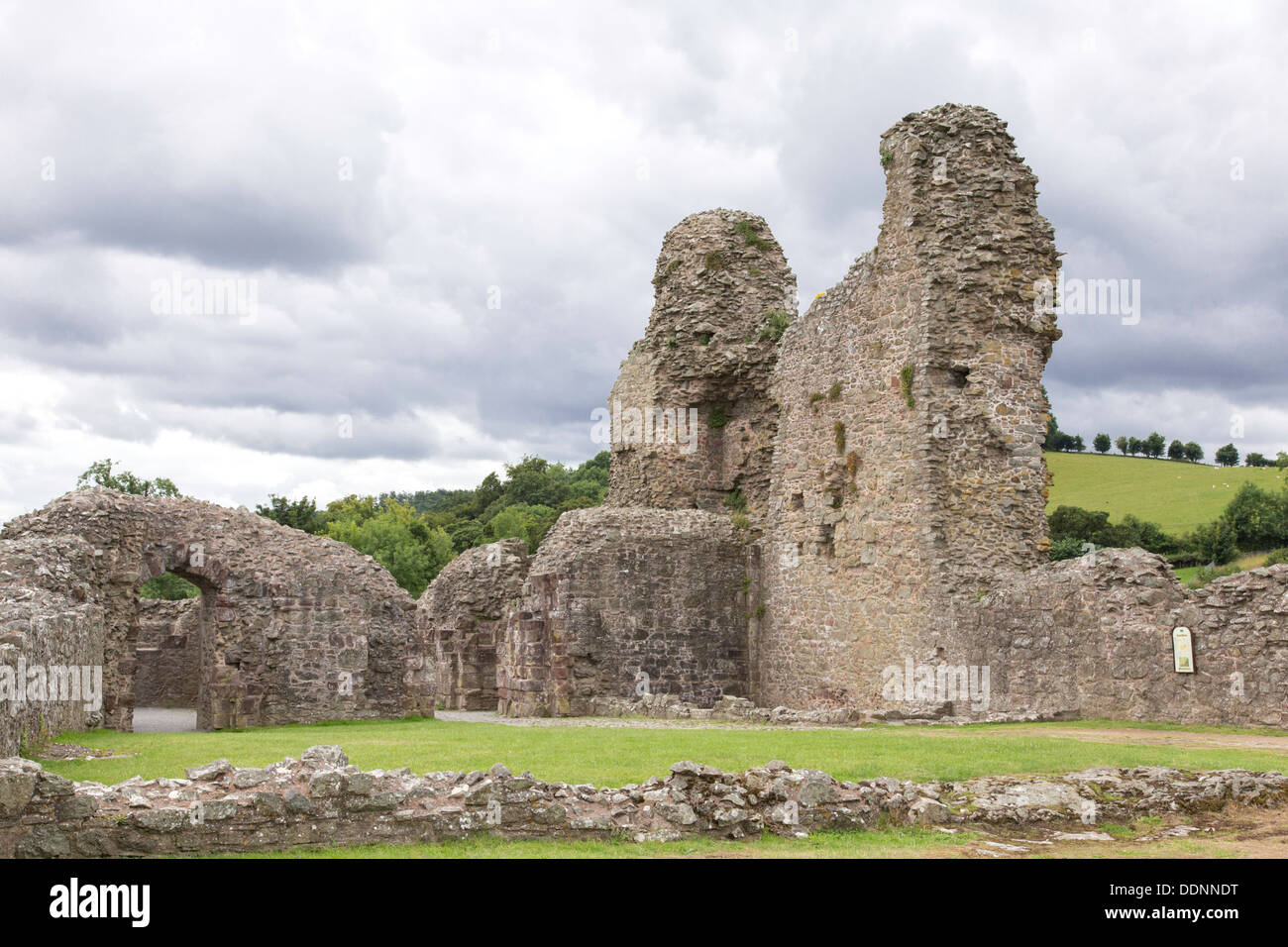 Wales powys castle hi-res stock photography and images - Alamy