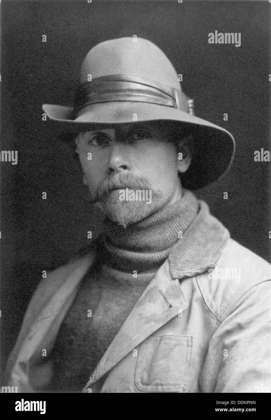 EDWARD CURTIS (1868-1952) American ethnologist Stock Photo - Alamy