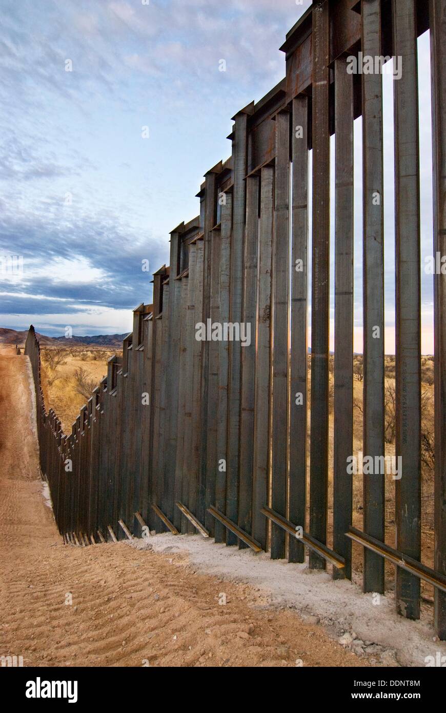 Us Border Fence East Nogales Stock Photos & Us Border Fence East ...