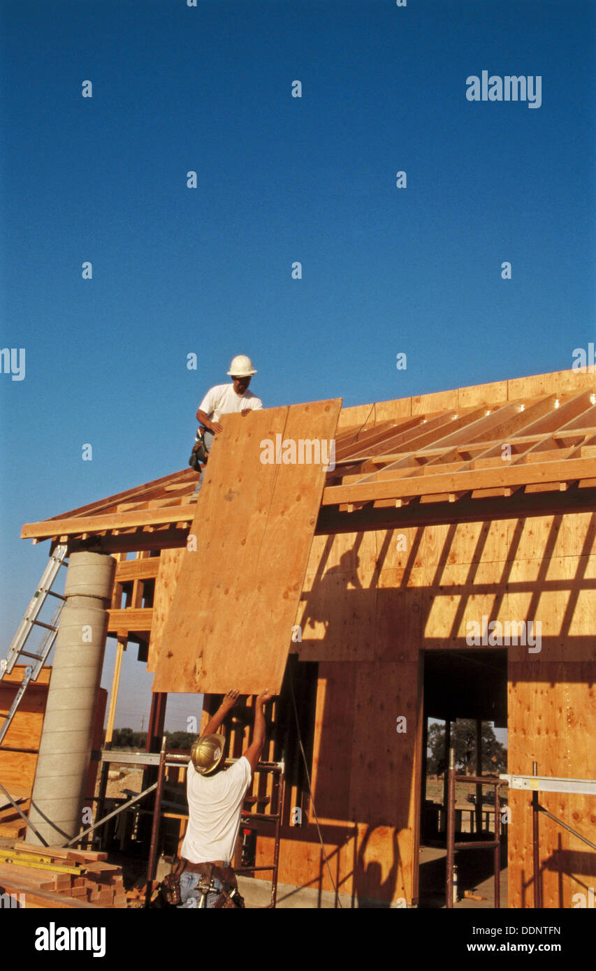 Wooden sheeting hi-res stock photography and images - Alamy