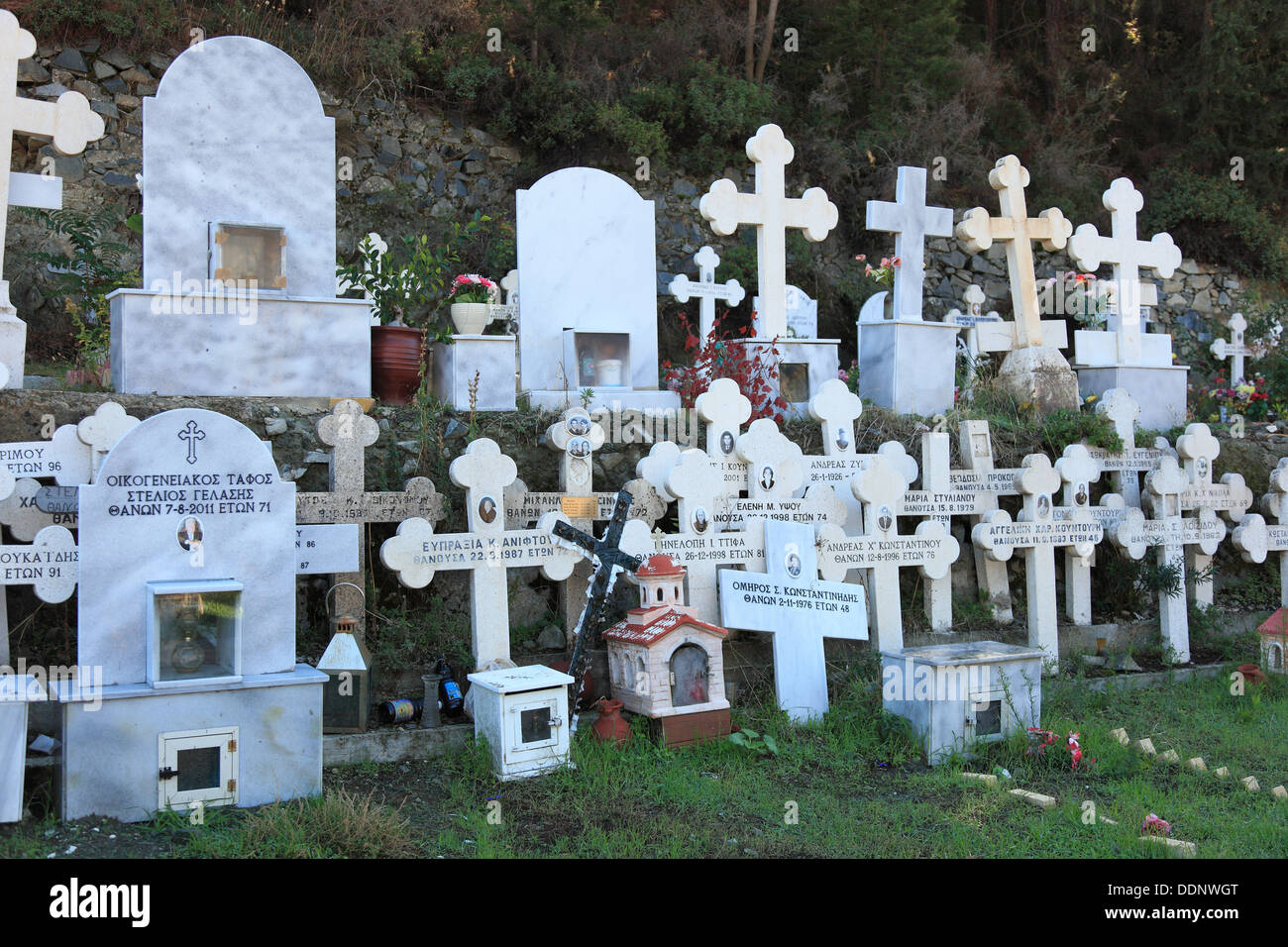 Cyprus cemetery hi-res stock photography and images - Alamy