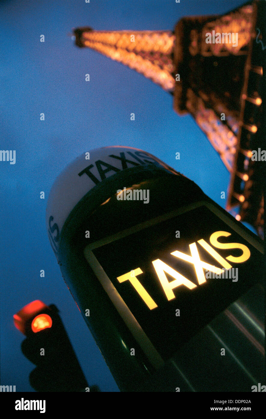 Taxi cab taxicab stand rank hi-res stock photography and images - Alamy