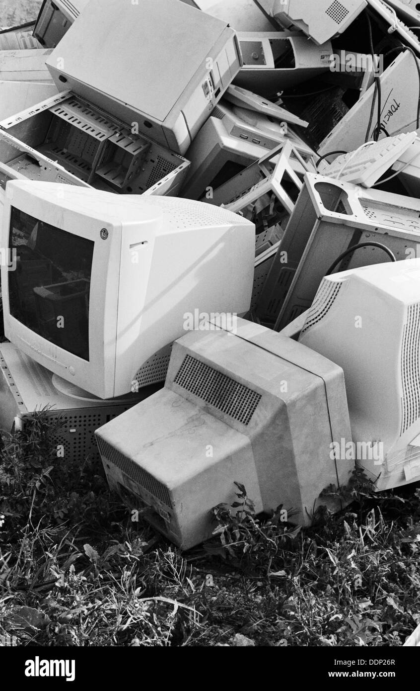 Broken computer monitor Black and White Stock Photos & Images - Alamy