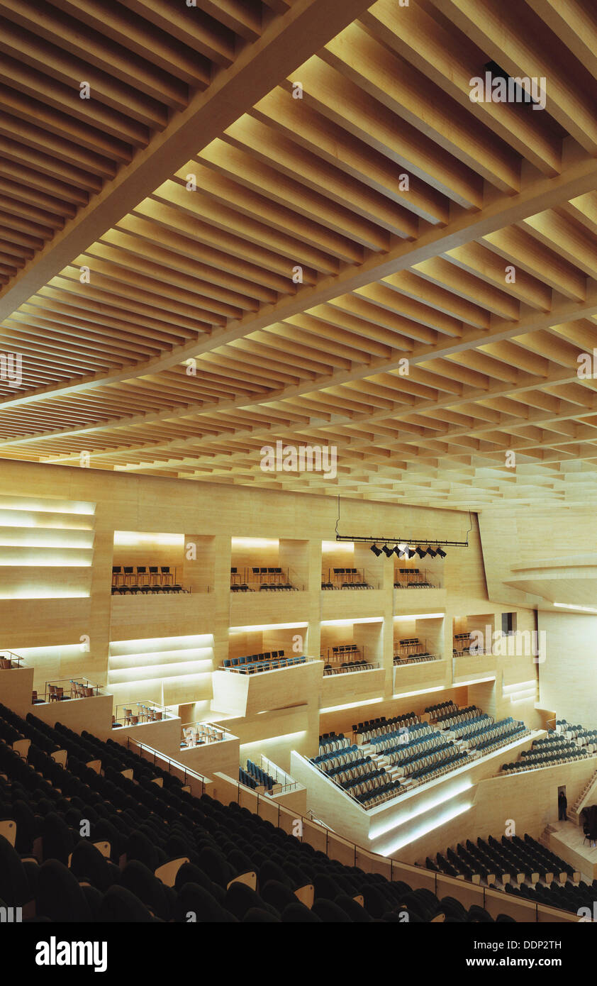 Auditori hi-res stock photography and images - Alamy