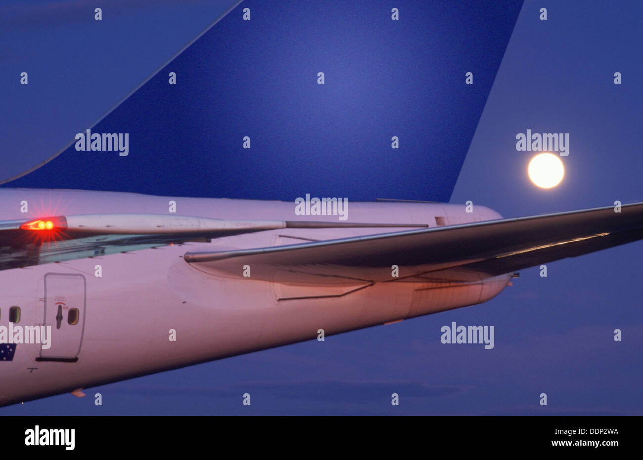 Behind aircraft hi-res stock photography and images - Alamy