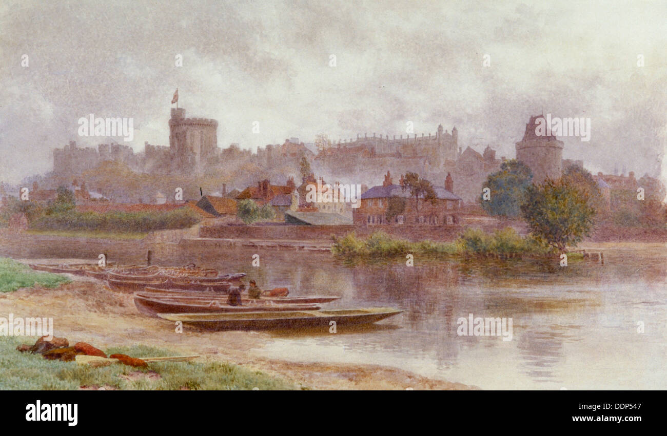 Windsor castle royal library hi-res stock photography and images - Alamy