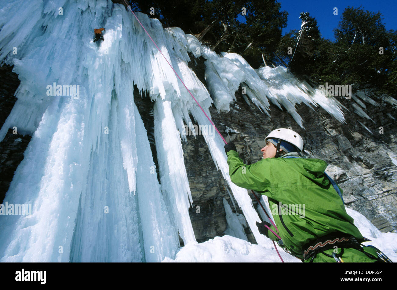 Pont rouge hi-res stock photography and images - Alamy