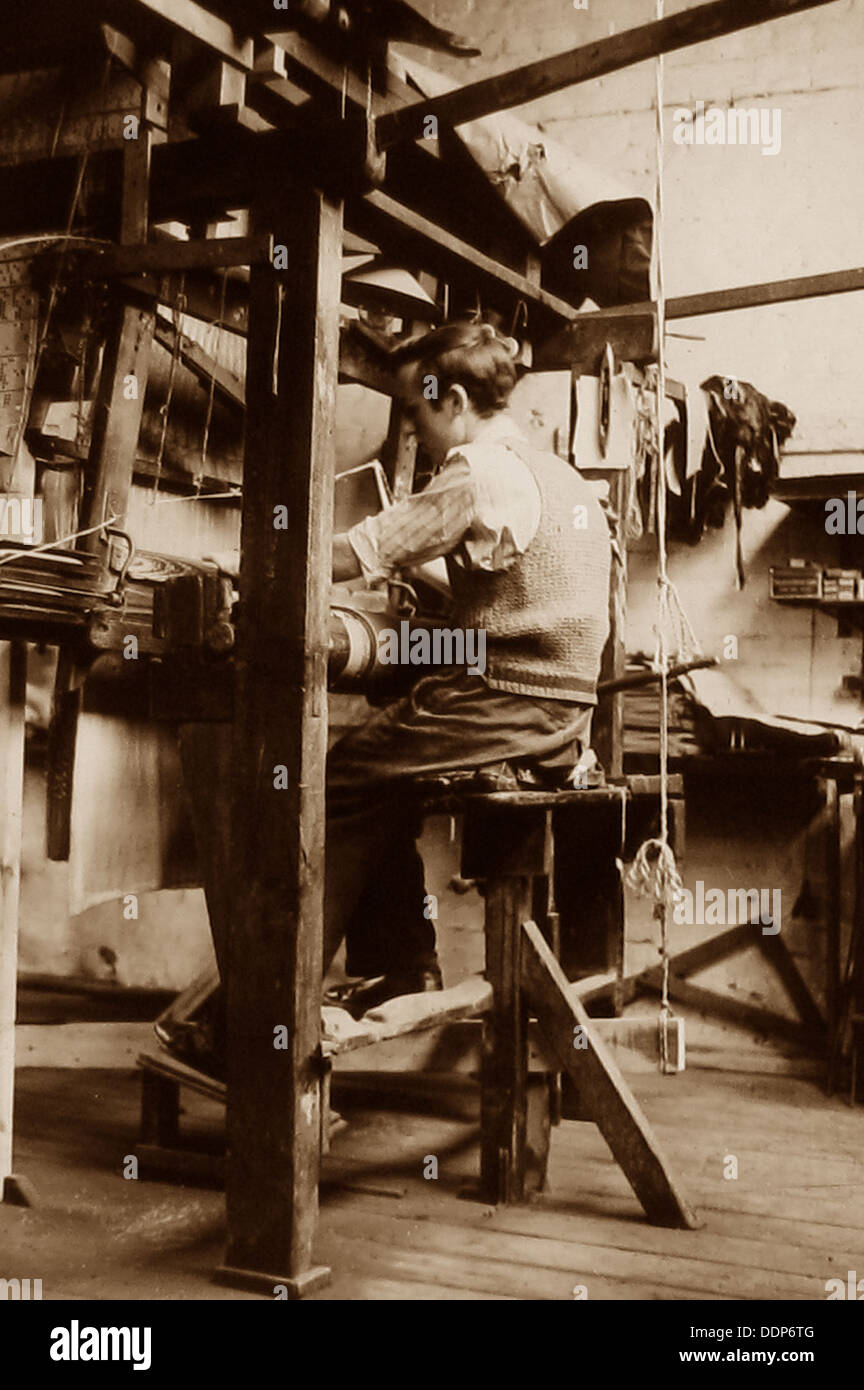 Victorian Weaver Stock Photos & Victorian Weaver Stock Images - Alamy